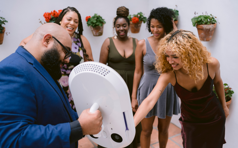 Salsa 2 iPad Photo Booth - Essentials Bundle ($300 Off)